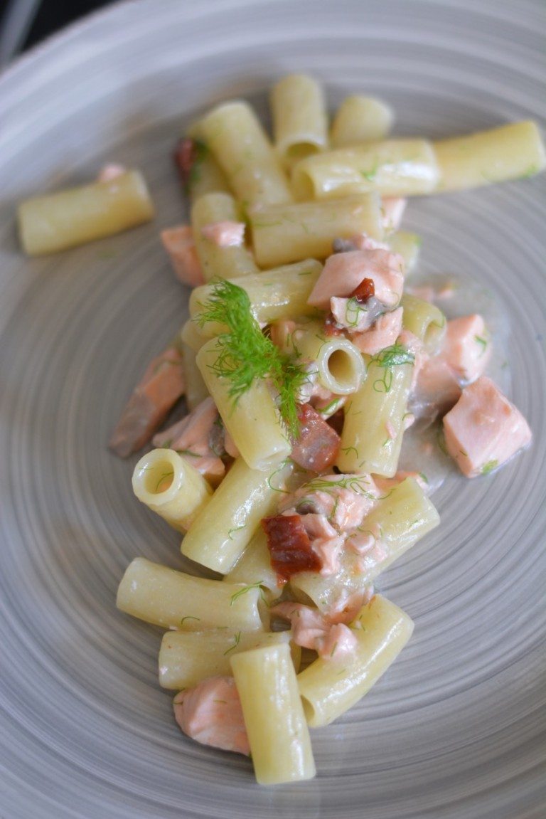 Rigatoni risottati al salmone e finocchietto | Garda Outdoors - Il ...