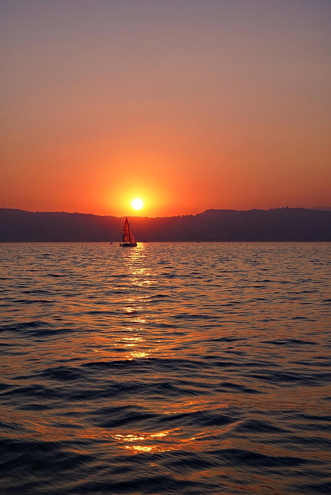 I migliori spot dove ammirare il tramonto sul Lago di Garda.