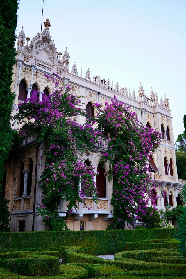 Isola del Garda ospita l'arte di IN WONDER(IS)LAND.