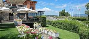 Valtenesi del Garda: territorio di-vino immerso fra borghi e colline.