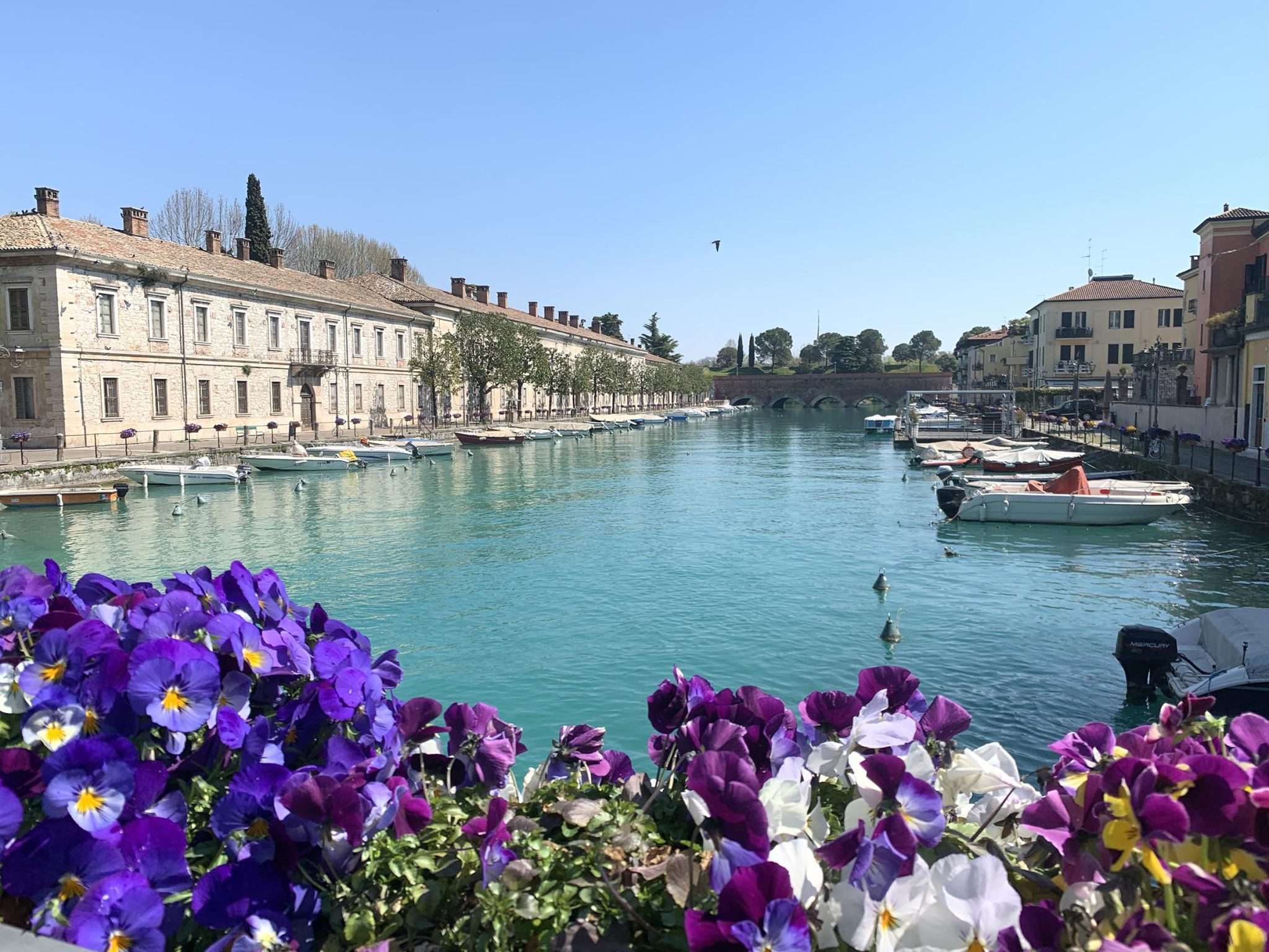 Peschiera del Garda: Fortress Town & Canals